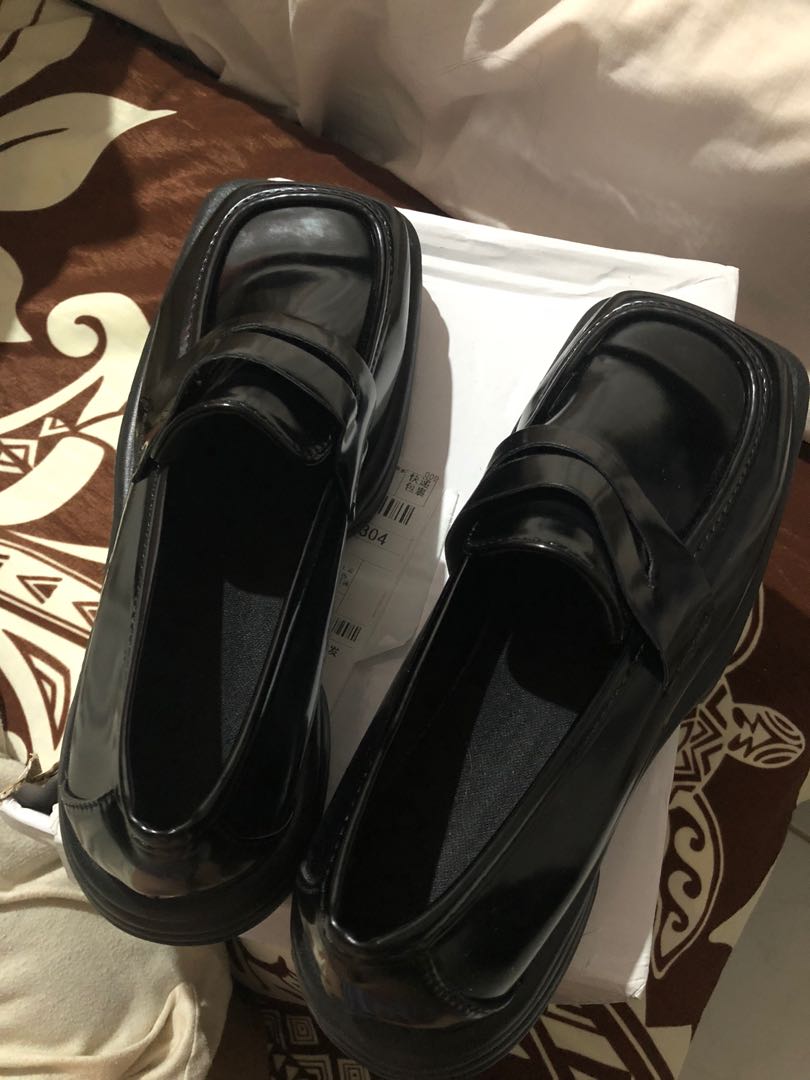 Schoolgirl Loafers/Platform shoes, Women's Fashion, Footwear, Loafers ...
