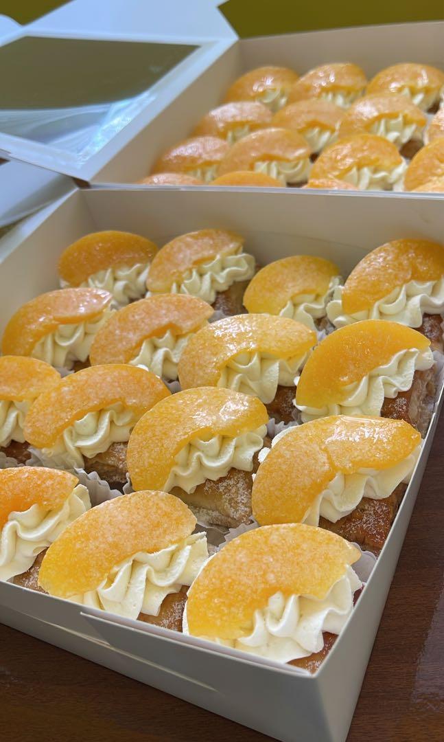 Struddle Peach, Food & Drinks, Homemade Bakes on Carousell