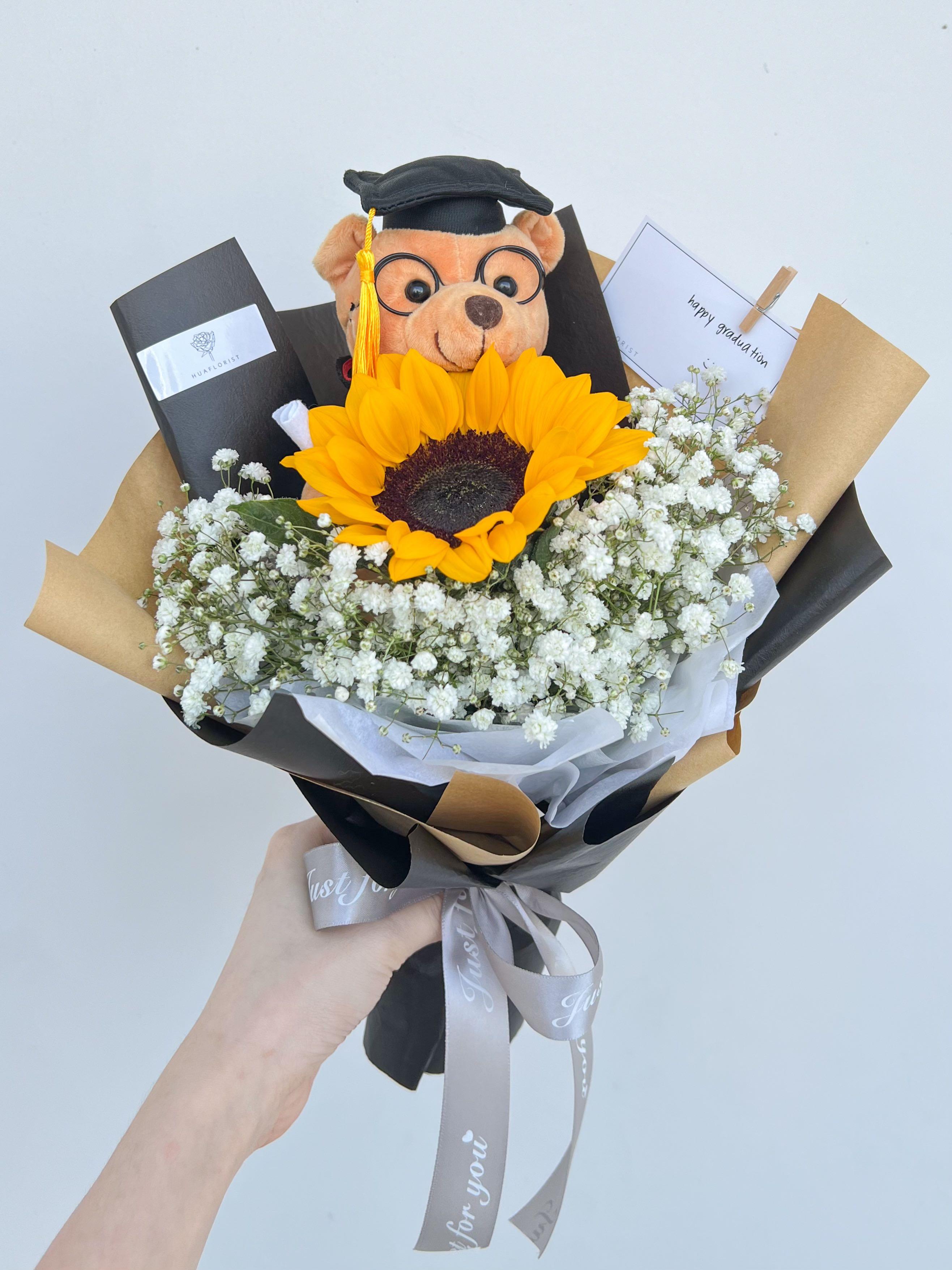 Sunflower Graduation Bouquet | Graduation | Birthdays | Anniversary ...