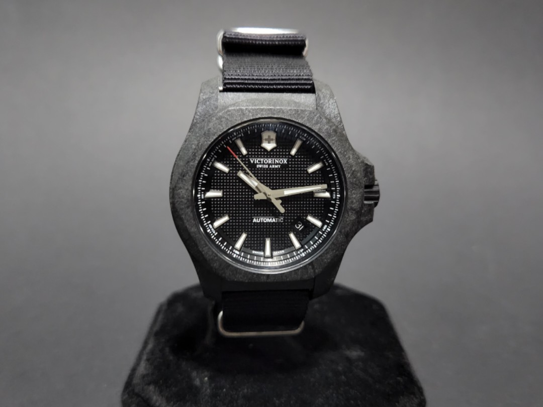 Victorinox INOX carbon watch, Men's Fashion, Watches & Accessories ...