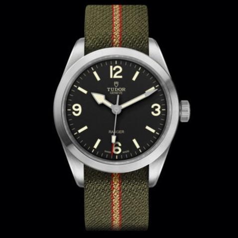 Vintage Tudor RED Ranger Model 9050, Luxury, Watches on Carousell