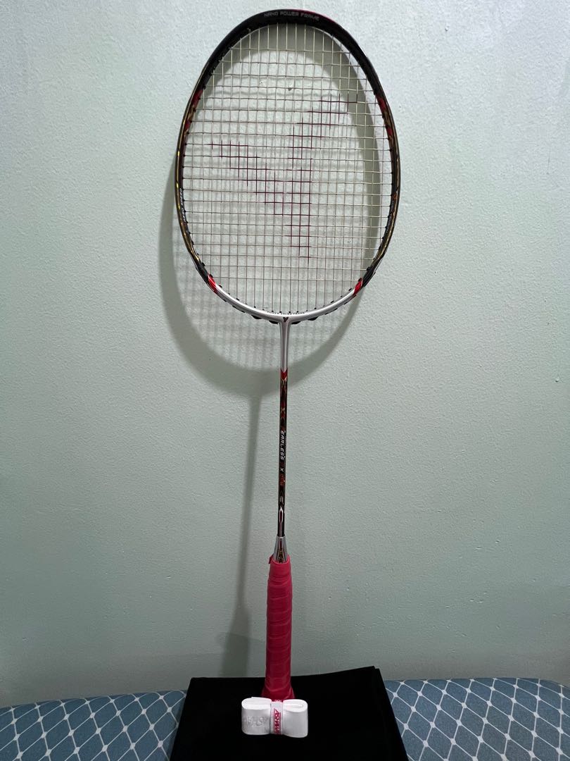 Yang Yang Fearless FX950 Badminton Racket, Sports Equipment, Sports ...