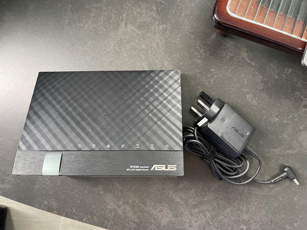 新淨 華碩 Asus RT-AC56S 無線路由器 Router / 802.11ac AC1200 2.4GHz/5GHz, 電腦＆科技 ...