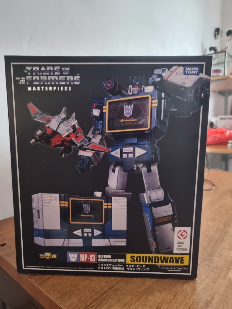 Authentic mp-13 soundwave masterpiece, Hobbies & Toys, Toys & Games on ...