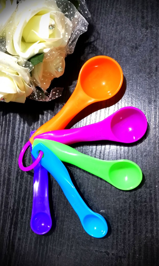 Colourful Measuring Spoons, Furniture & Home Living, Kitchenware ...