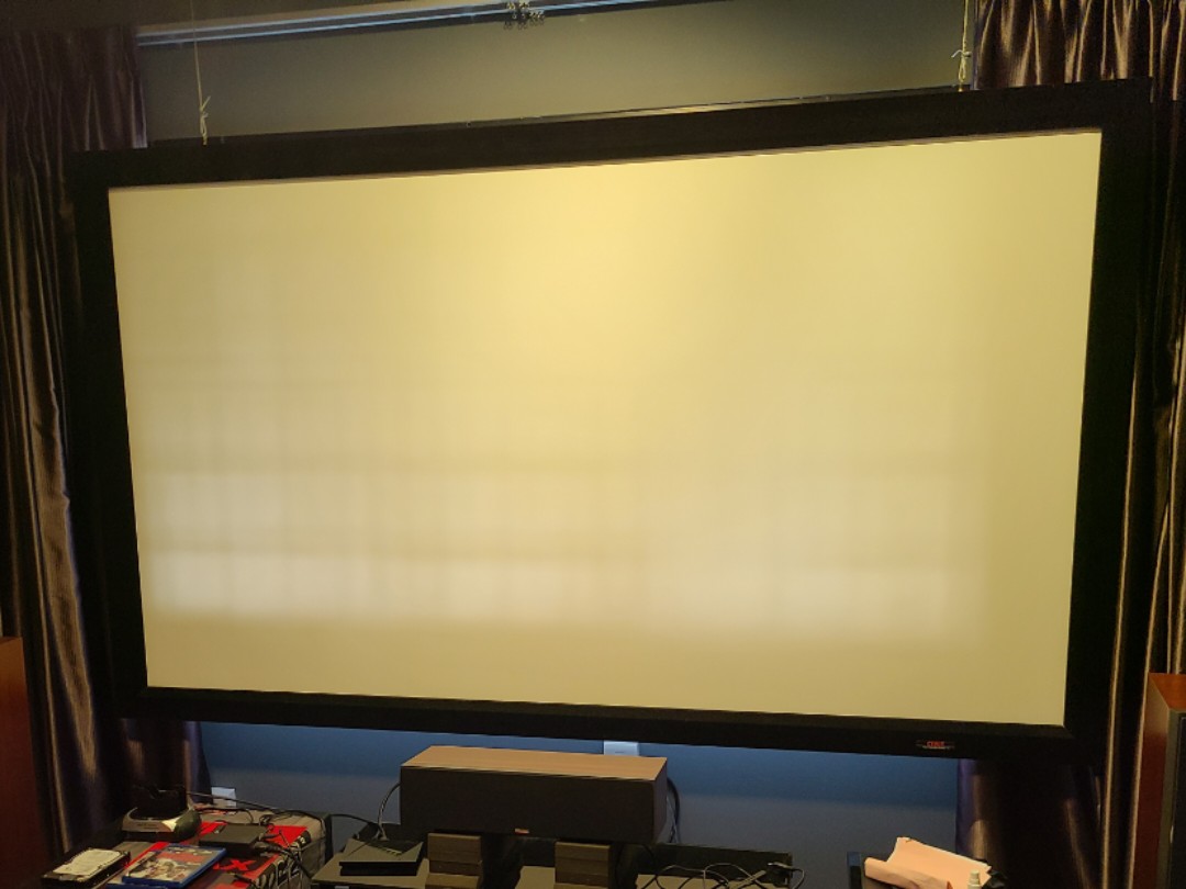 Cyrus projector screen 100", TV & Home Appliances, TV & Entertainment ...