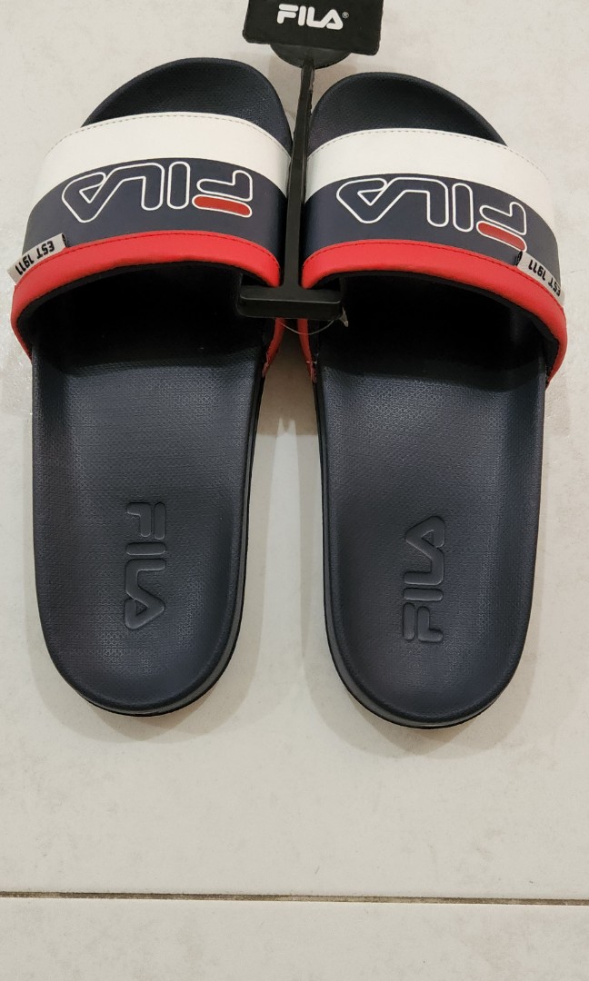 Authentic Fila navy slider, Men's Fashion, Footwear, Flipflops and ...