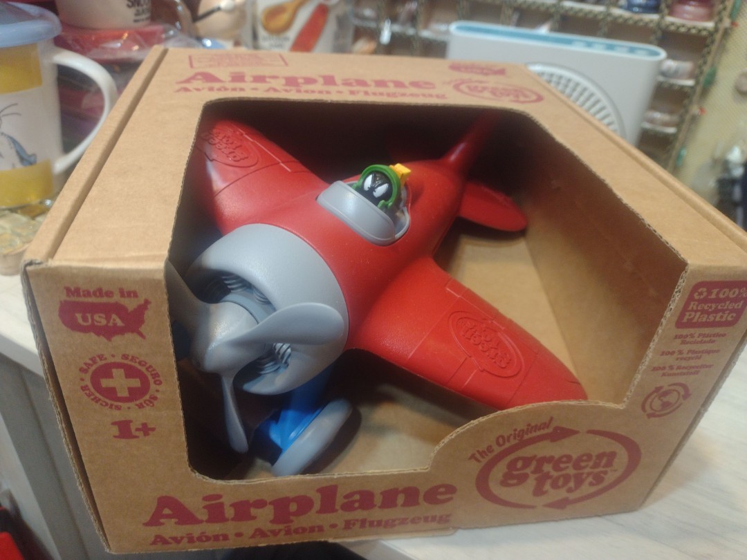GREEN TOYS AIRPLANE w/Marvin The Martian 火星人 馬文, 興趣及遊戲, 玩具 & 遊戲類 ...