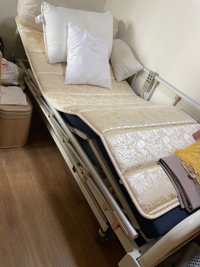 Hospital Bed - Free, Furniture & Home Living, Bedding & Towels on Carousell