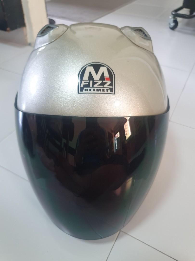 M Fizz Evolution 2 Helmet, Motorcycles, Motorcycle Apparel on Carousell