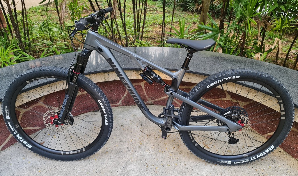 Nukeproof reactor 29 alloy Medium size Frame for sale, Sports Equipment ...