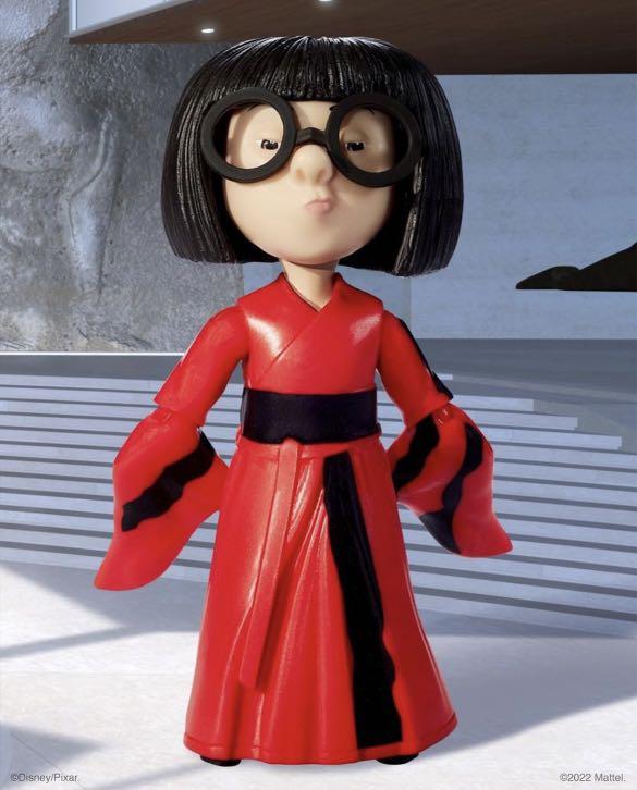 Pixar Spotlight Series Edna Mode figure (SDCC 2022 Exclusive), Hobbies ...