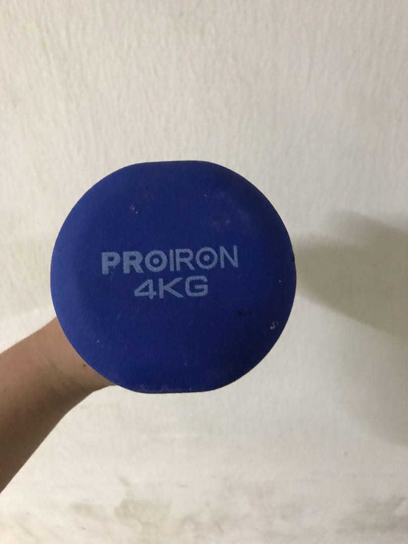 ProIron 4kg dumbbells, Sports Equipment, Exercise & Fitness, Weights & Dumbbells on Carousell