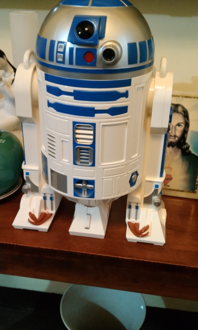 R2D2 Popcorn Bucket, Hobbies & Toys, Toys & Games on Carousell