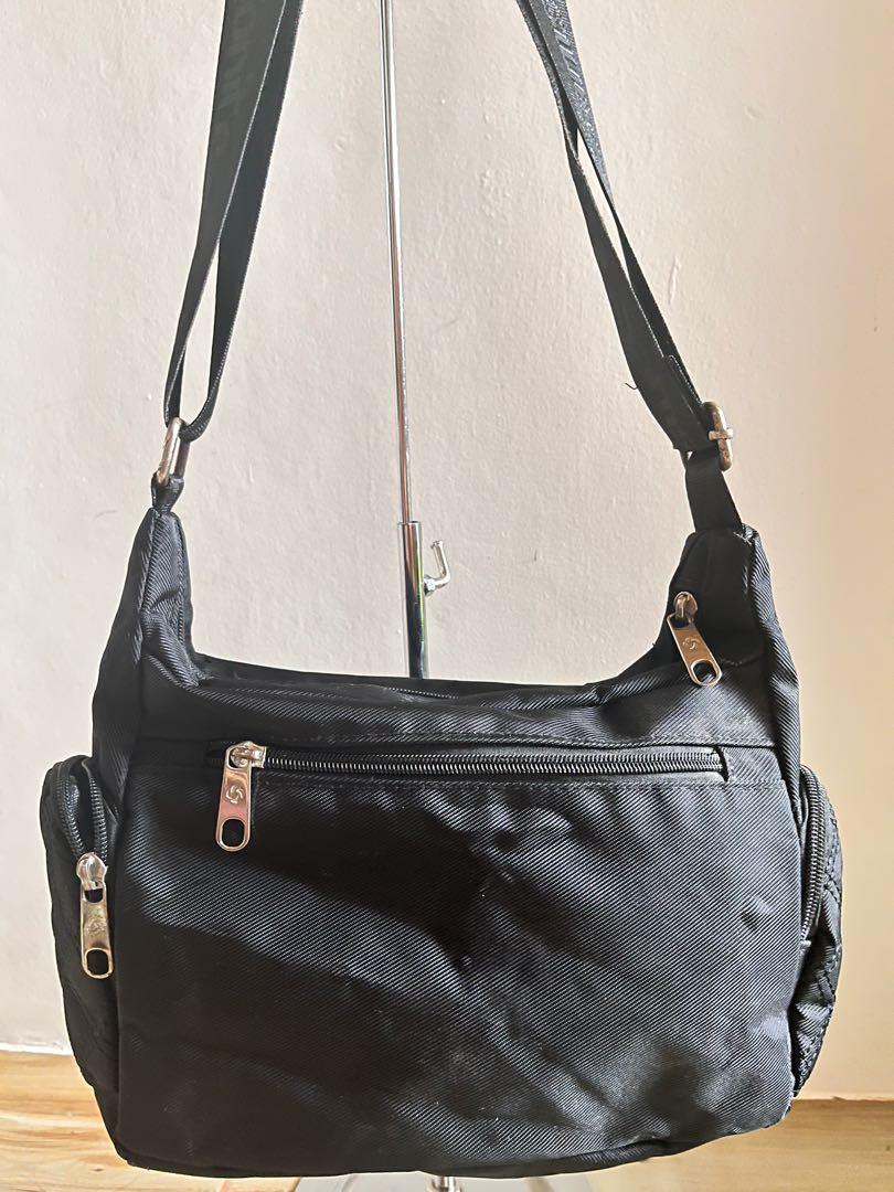 Samsonite body bag, Women's Fashion, Bags & Wallets, Cross-body Bags on ...