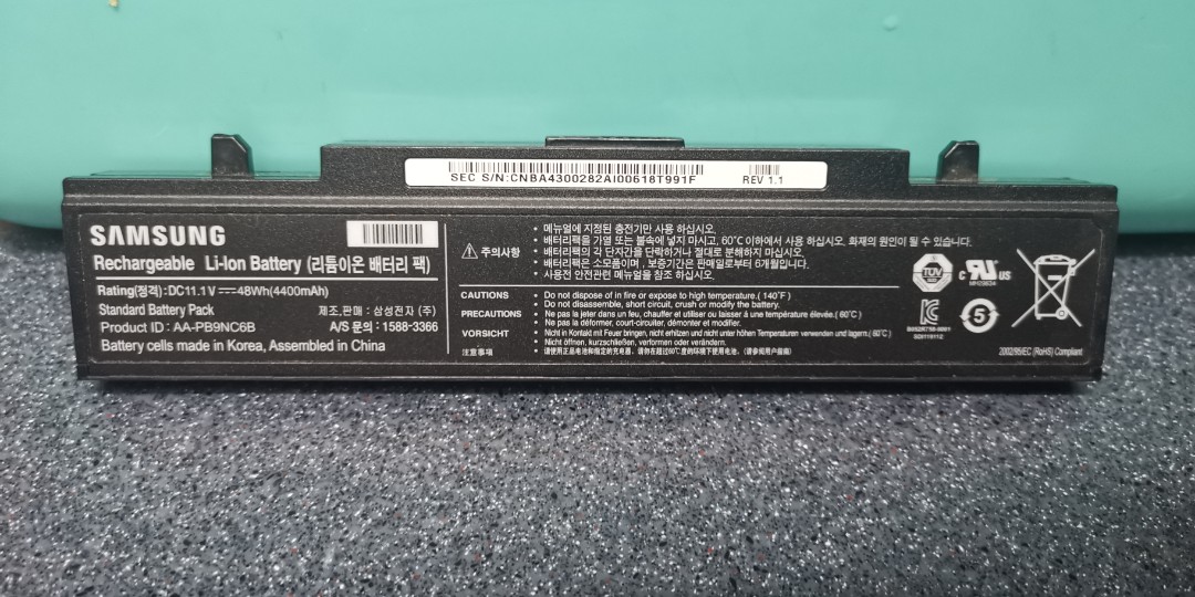 Samsung notebook 電池 AA-PB9NC6B, 電腦＆科技, 電腦周邊及配件, 電腦周邊產品 - Carousell
