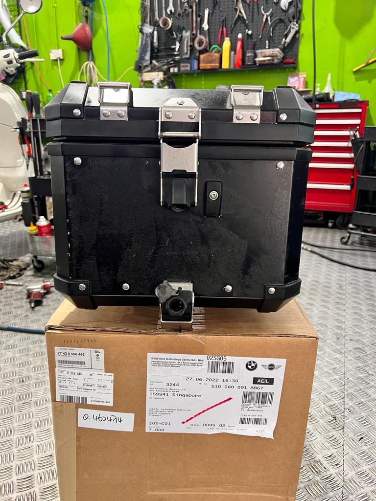 Top Box BMW R1200GS K25 (original), Motorcycles, Motorcycle Accessories ...