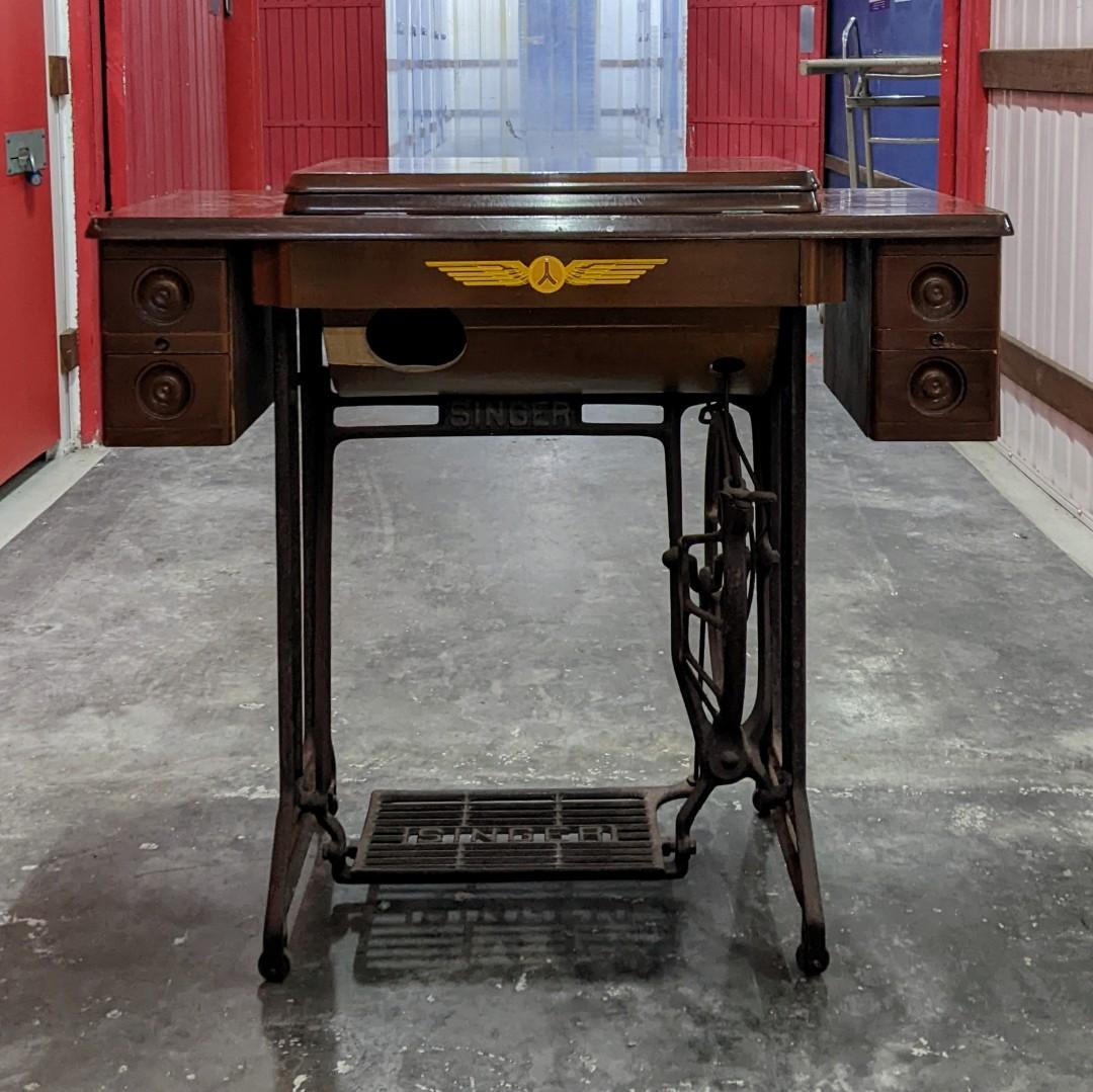 Vintage Singer 'Flying Man' Sewing Machine, Hobbies & Toys, Memorabilia ...