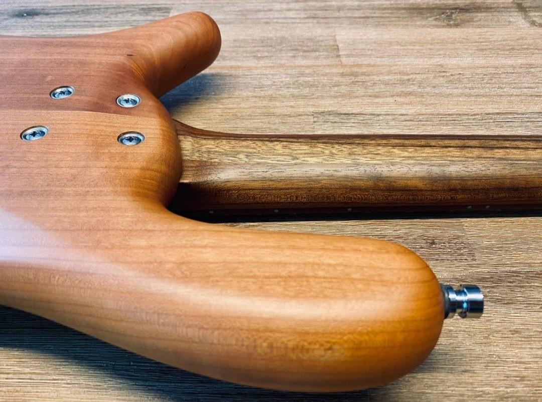 Warwick Team built Streamer LX4 Bass Guitar (Set up already done ...