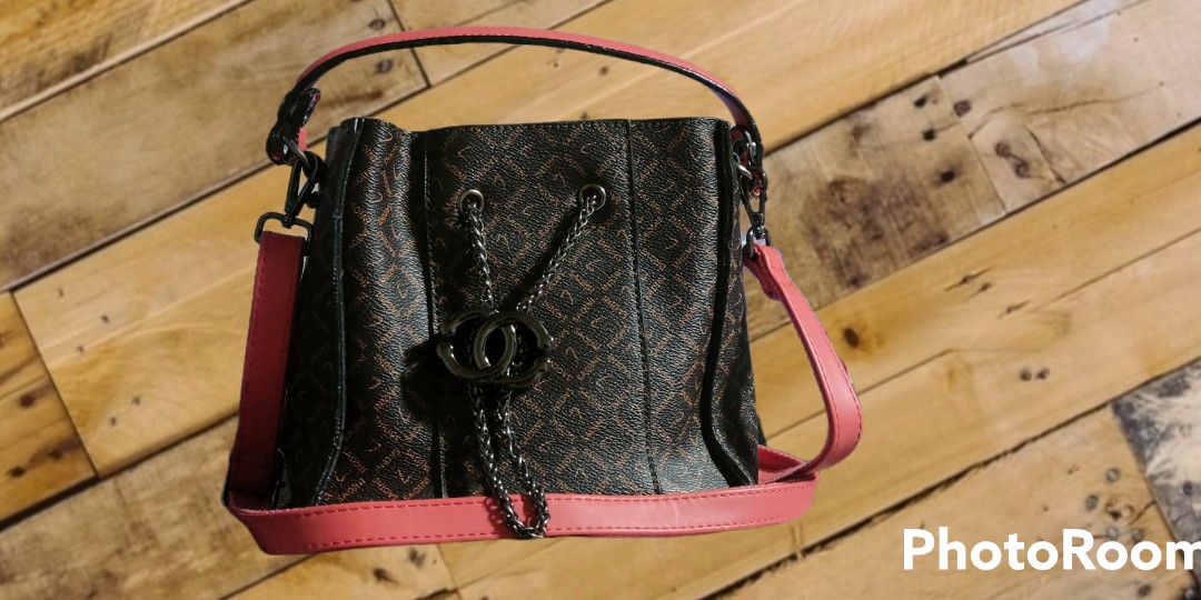 2 Way Sling, Women's Fashion, Bags & Wallets, Cross-body Bags on Carousell