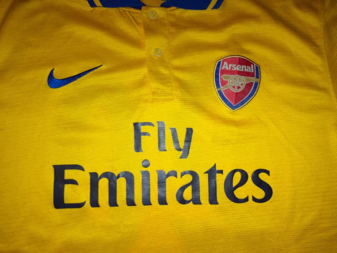 Arsenal Away Kit 13/14 Jersey, Men's Fashion, Tops & Sets, Tshirts ...