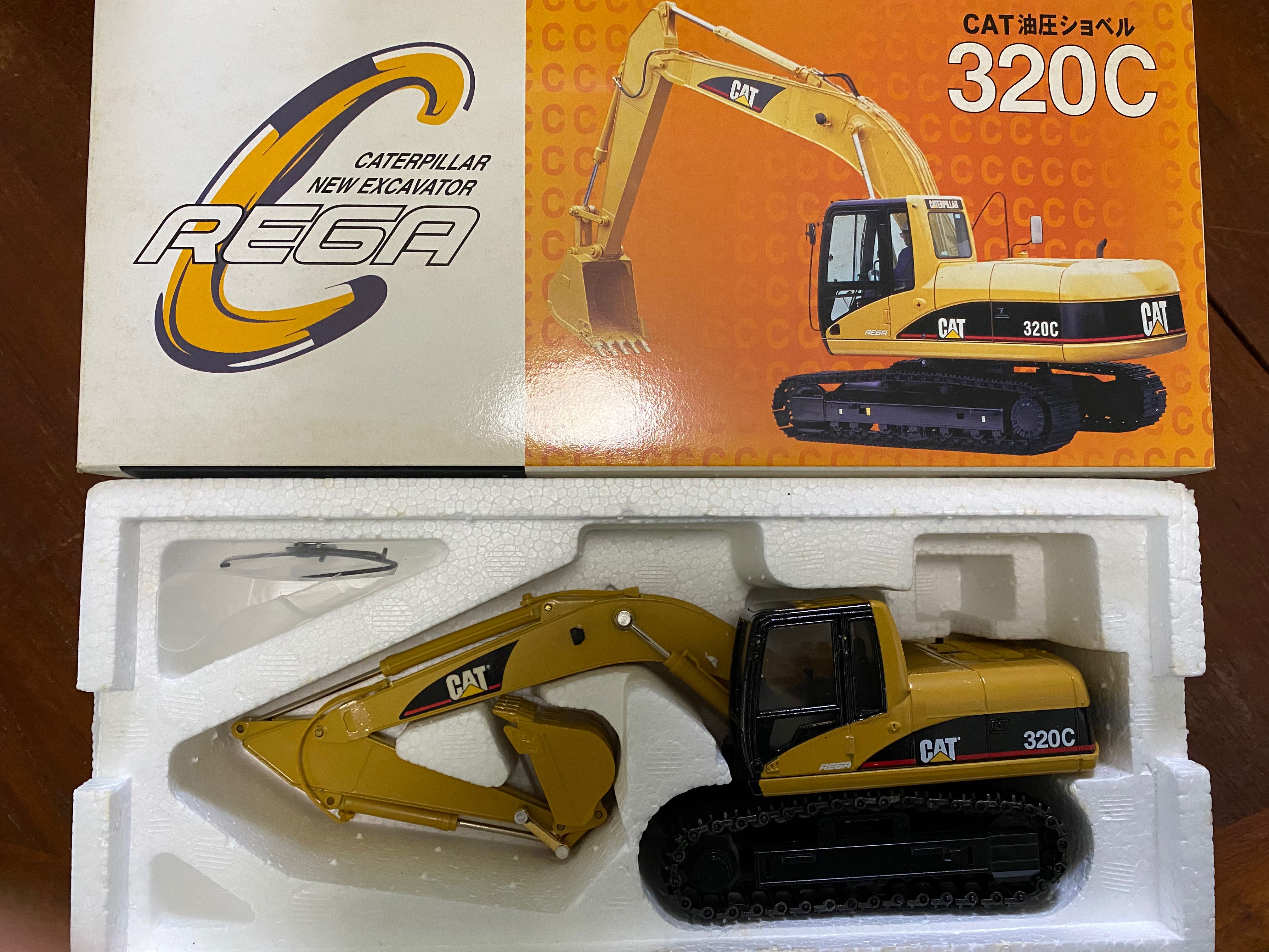 Caterpillar New Excavator Rega CAT 320C, Hobbies & Toys, Memorabilia ...
