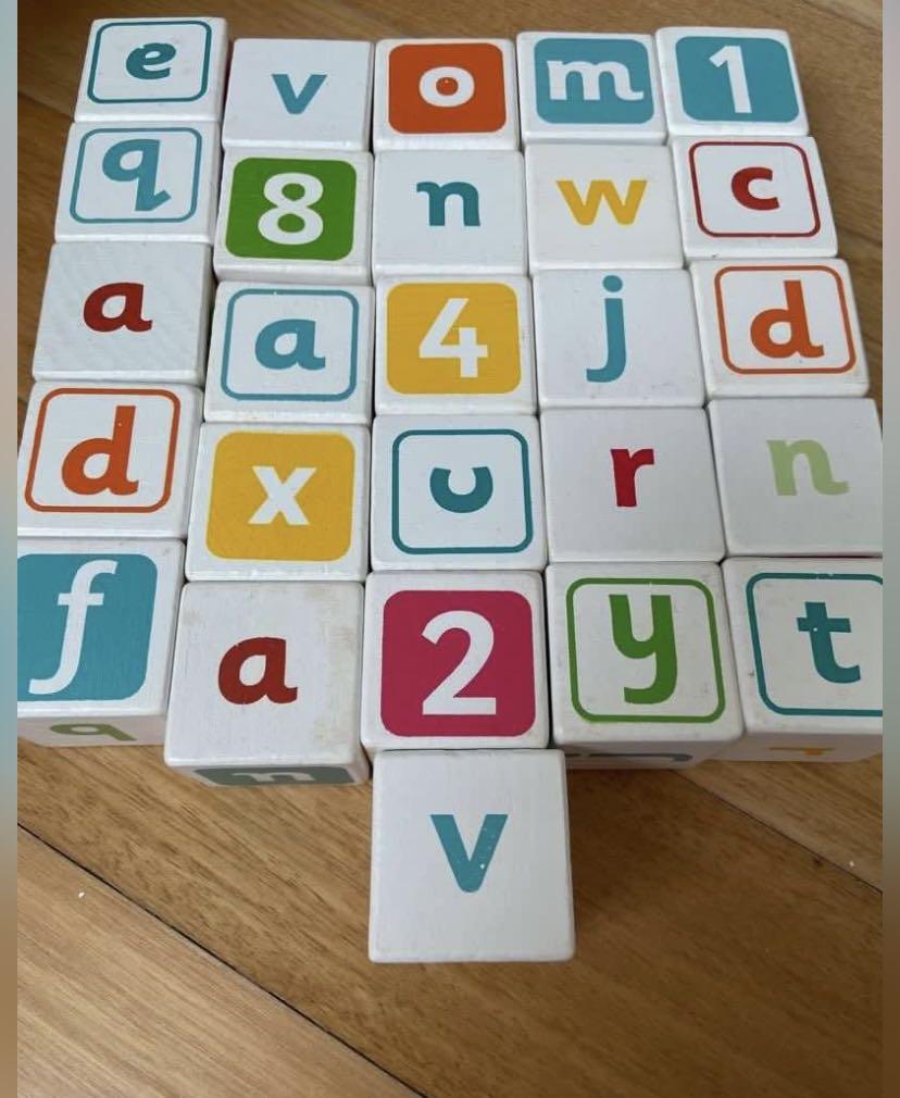 Eli learning blocks, Hobbies & Toys, Toys & Games on Carousell