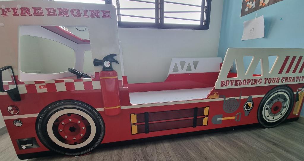 Fire Engine Bed (Children / Kid Bed), Furniture & Home Living ...