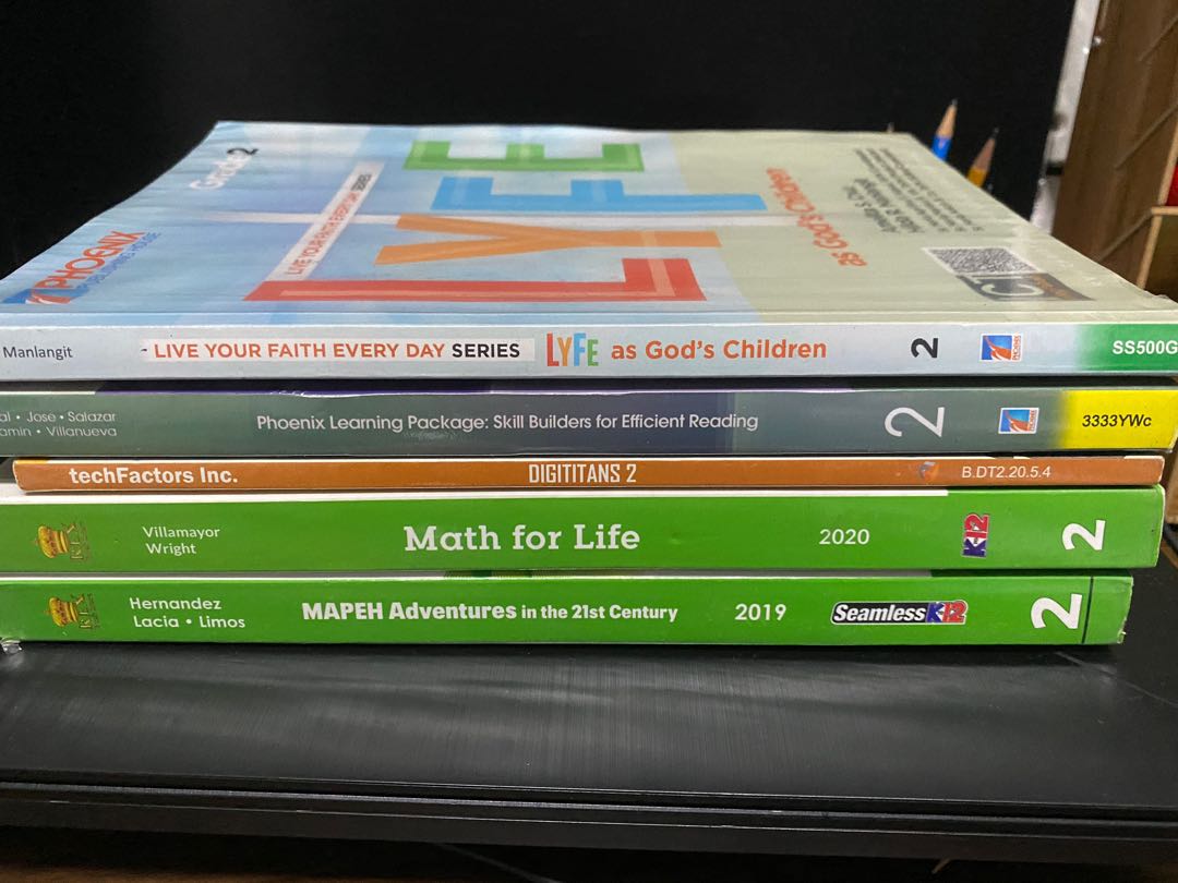 Grade 2 books, Hobbies & Toys, Books & Magazines, Textbooks on Carousell