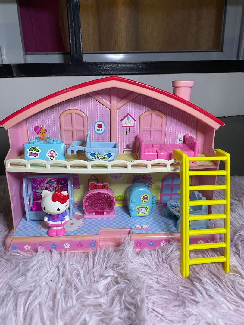 Hello Kitty Mini House, Hobbies & Toys, Toys & Games on Carousell