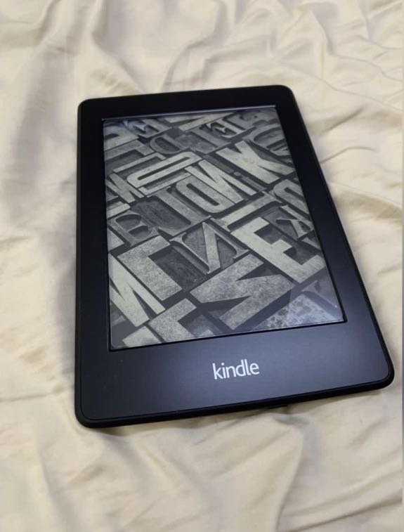 Kindle Paperwhite 6th Generation, Mobile Phones & Gadgets, E-Readers on ...