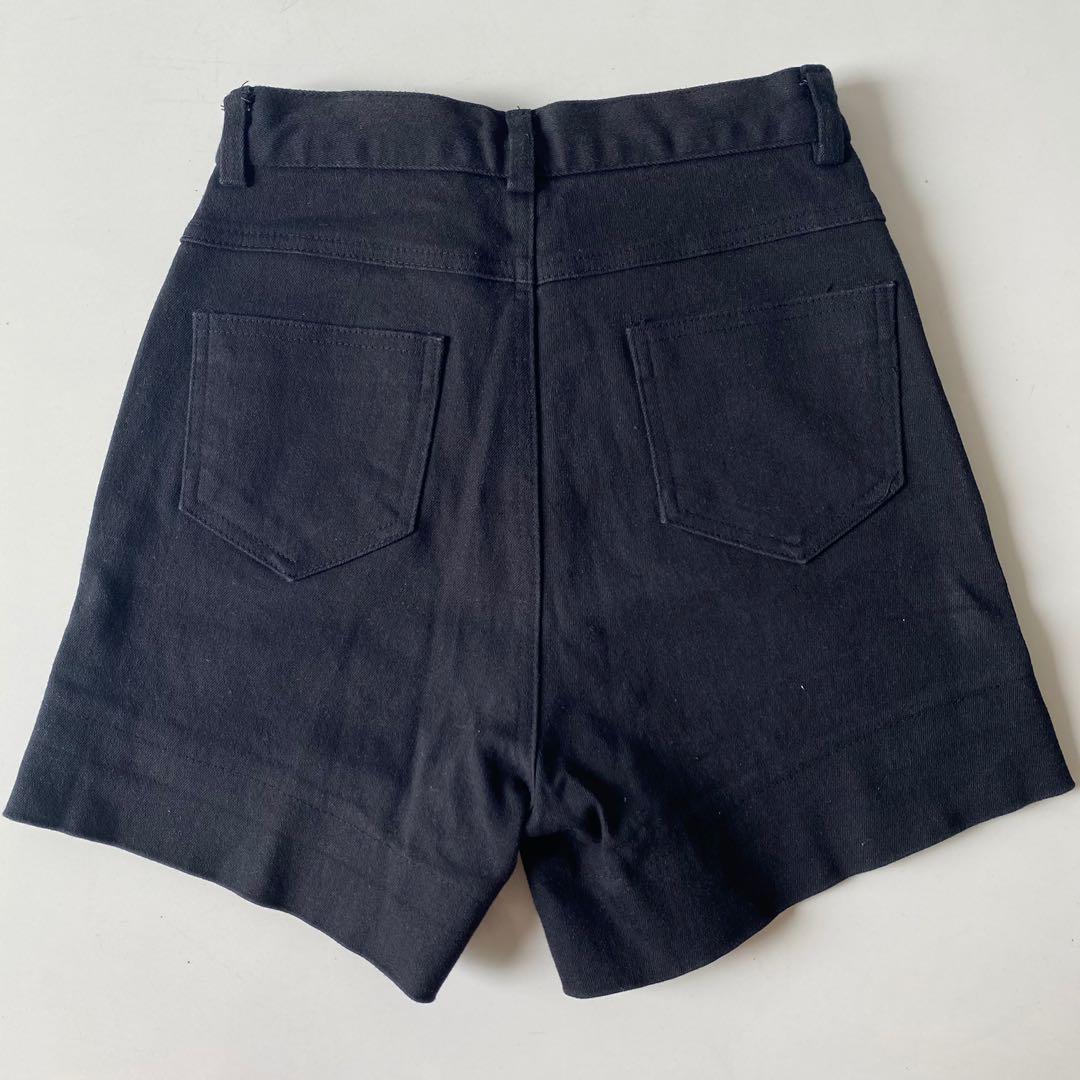 Maong korean clean-cut shorts, Women's Fashion, Bottoms, Shorts on ...