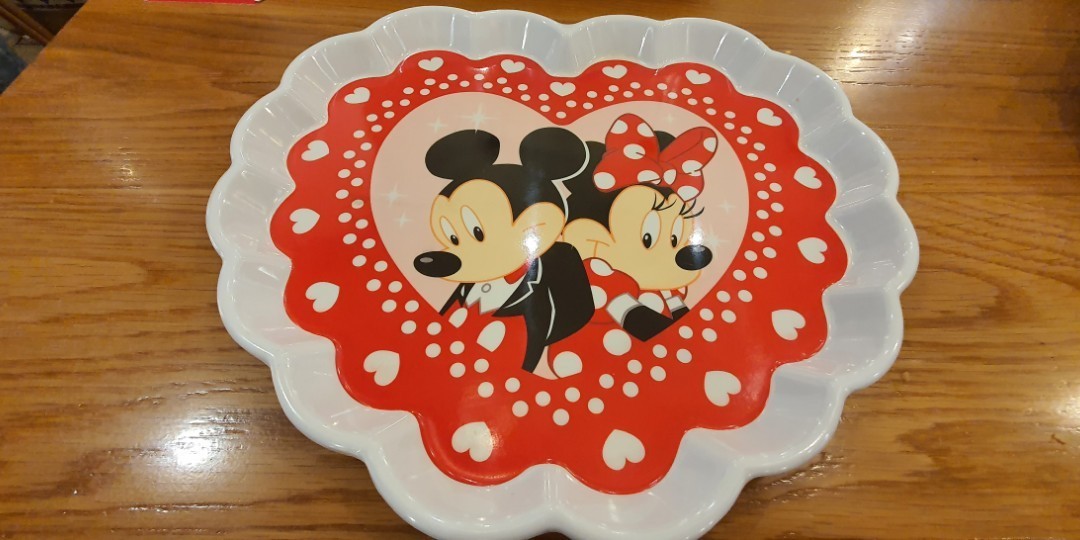 Mickley tray, Everything Else on Carousell