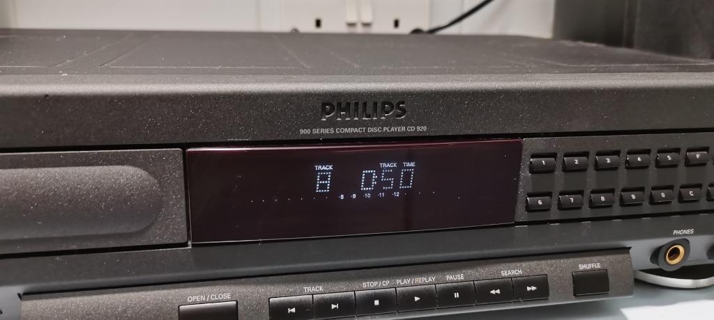 PHILIPS 900 SERIES CD PLAYER CD-920, 音響器材, 音樂播放裝置 MP3及CD Player - Carousell
