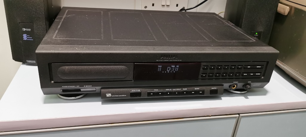 PHILIPS 900 SERIES CD PLAYER CD-920, 音響器材, 音樂播放裝置 MP3及CD Player - Carousell
