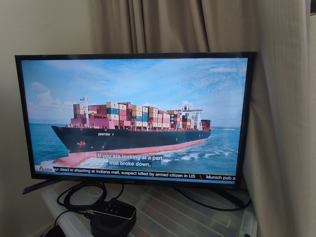 Samsung 32" basic tv, TV & Home Appliances, TV & Entertainment, TV on ...