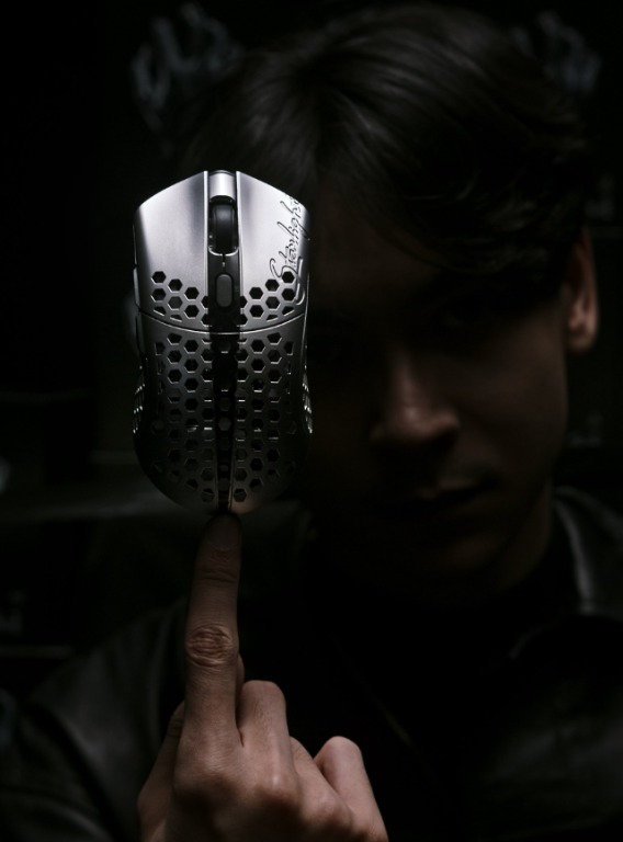 Starlight Pro - TenZ Edition (Medium), Computers & Tech, Parts ...