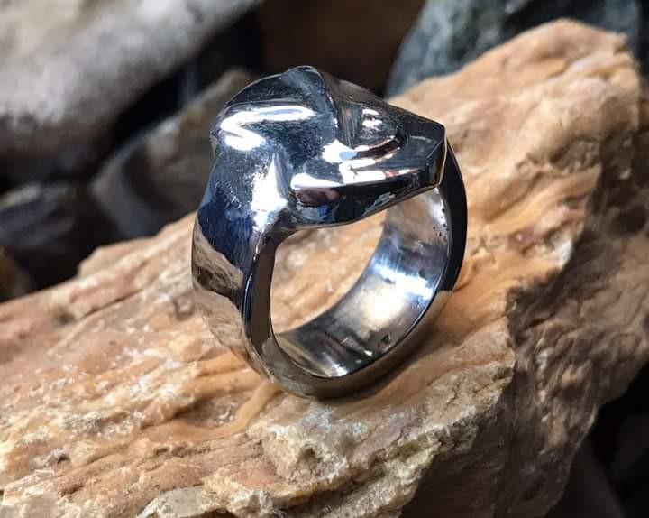 Tulang mawas besi full ring (Lam Alif) capal (for sharing), Everything ...