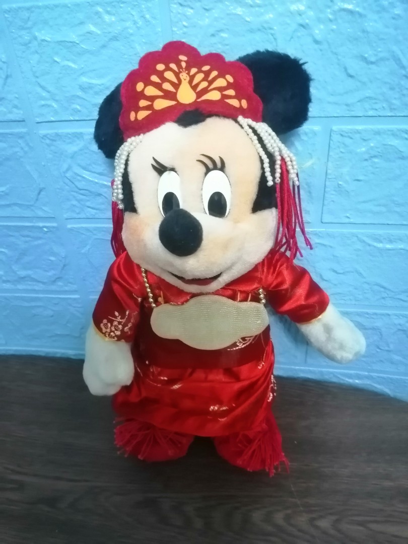 Vintage Minnie Mouse in Chinese Outfit, Hobbies & Toys, Toys & Games on ...