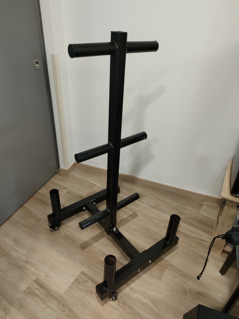 Weight tree with wheels (good working condition), Sports Equipment ...