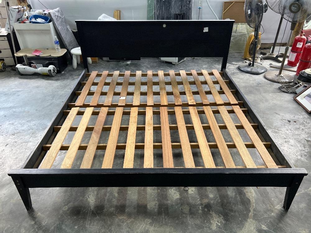 Wooden King Size Bed Frame Black Colour / Rangka Katil Bersaiz King ...