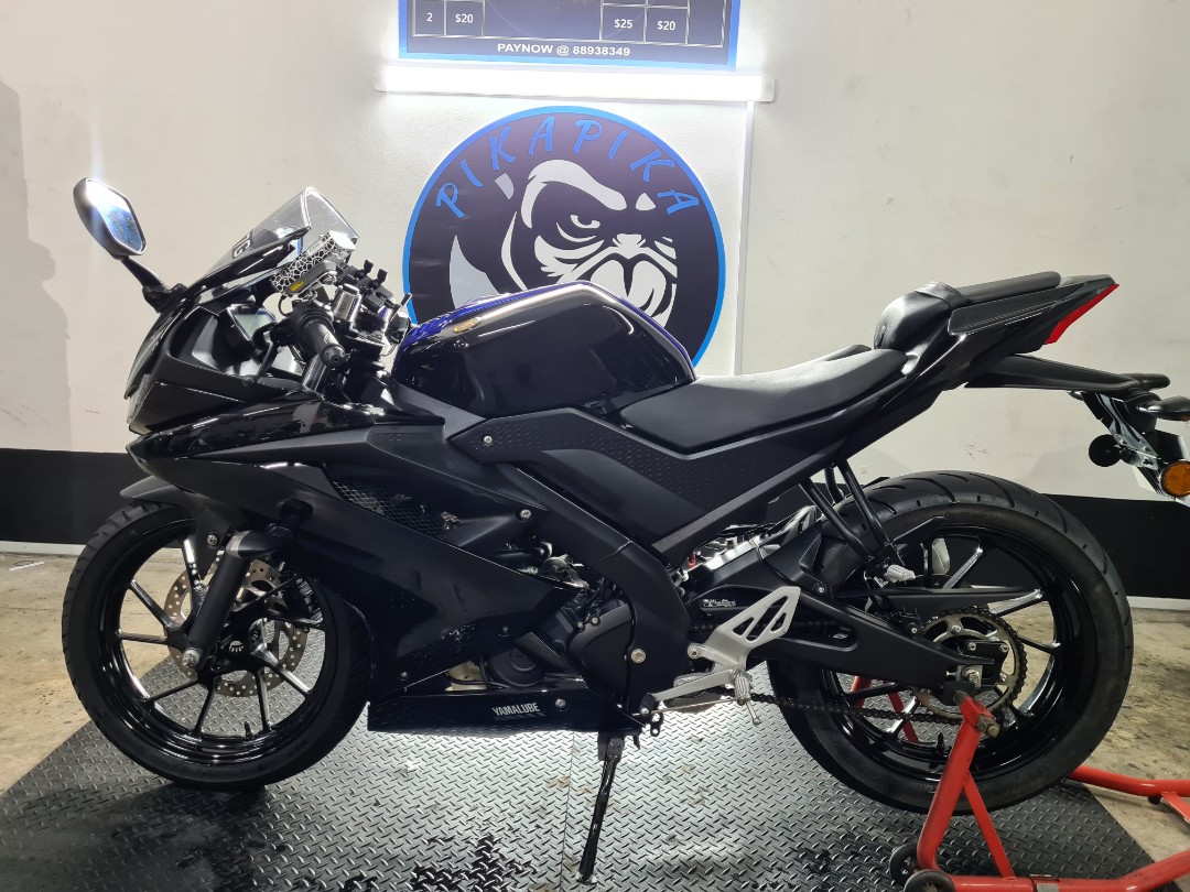 Bike wash R15 V3, Motorcycles, Motorcycle Apparel on Carousell