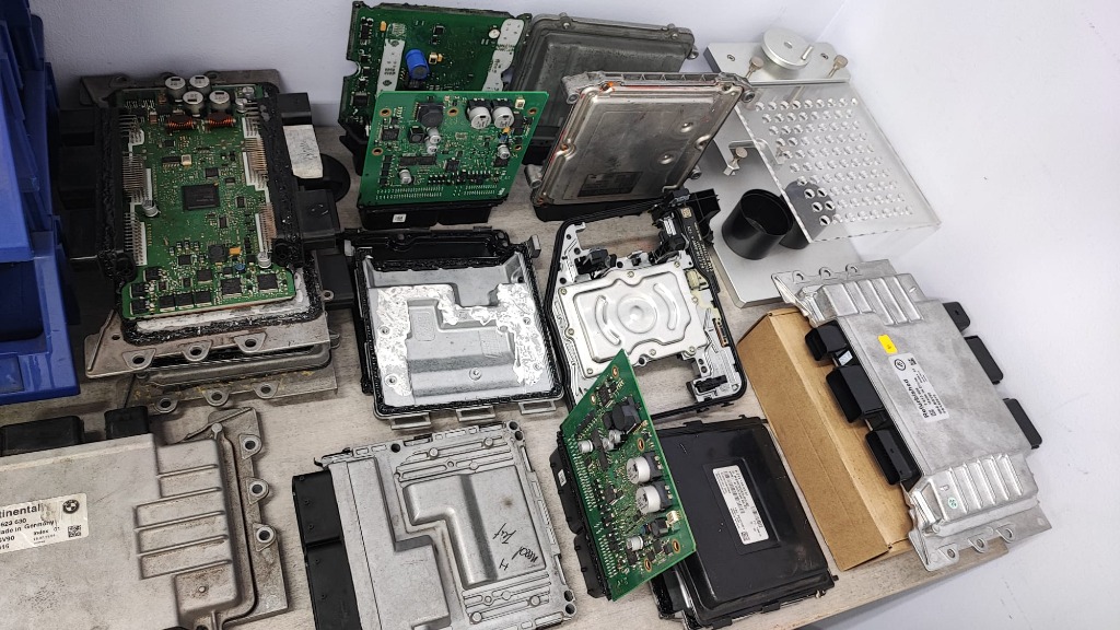 Car ECU Specialist (New / Recon / Repair / Service) - Engine Control ...