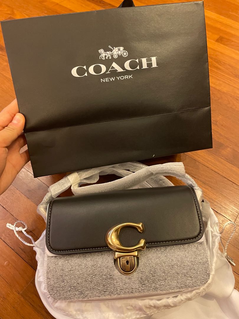 Coach studio 19 Bag, Women's Fashion, Bags & Wallets, Shoulder Bags on ...