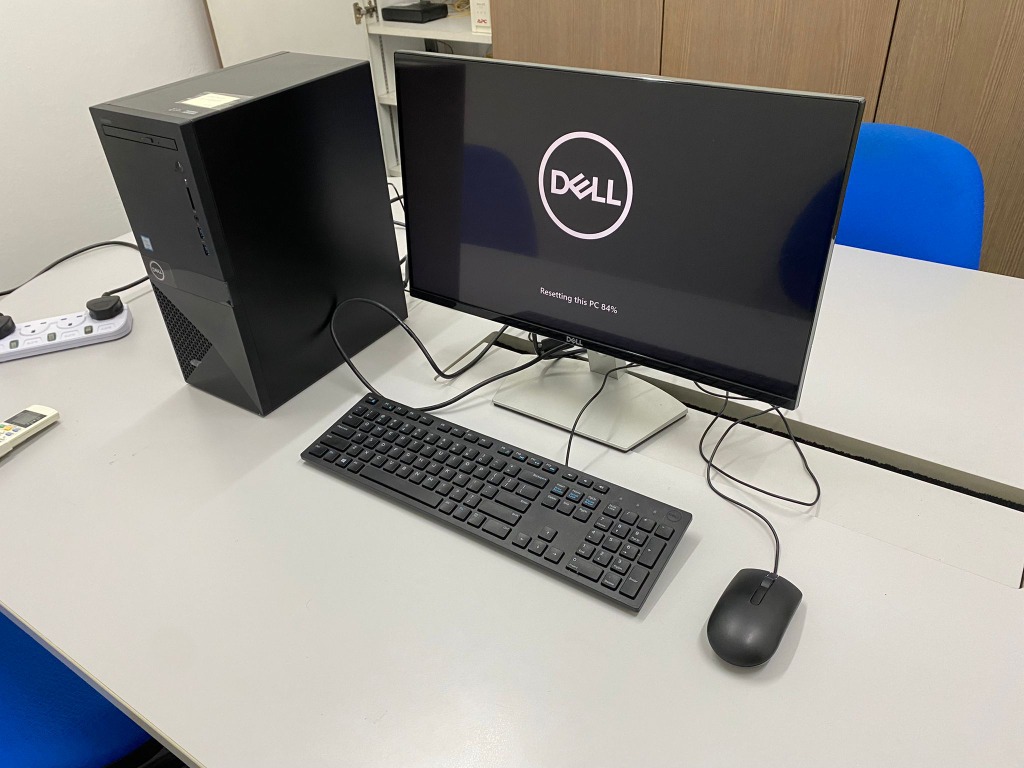 DELL Vostro Desktop PC (Full Set), Computers & Tech, Desktops on Carousell