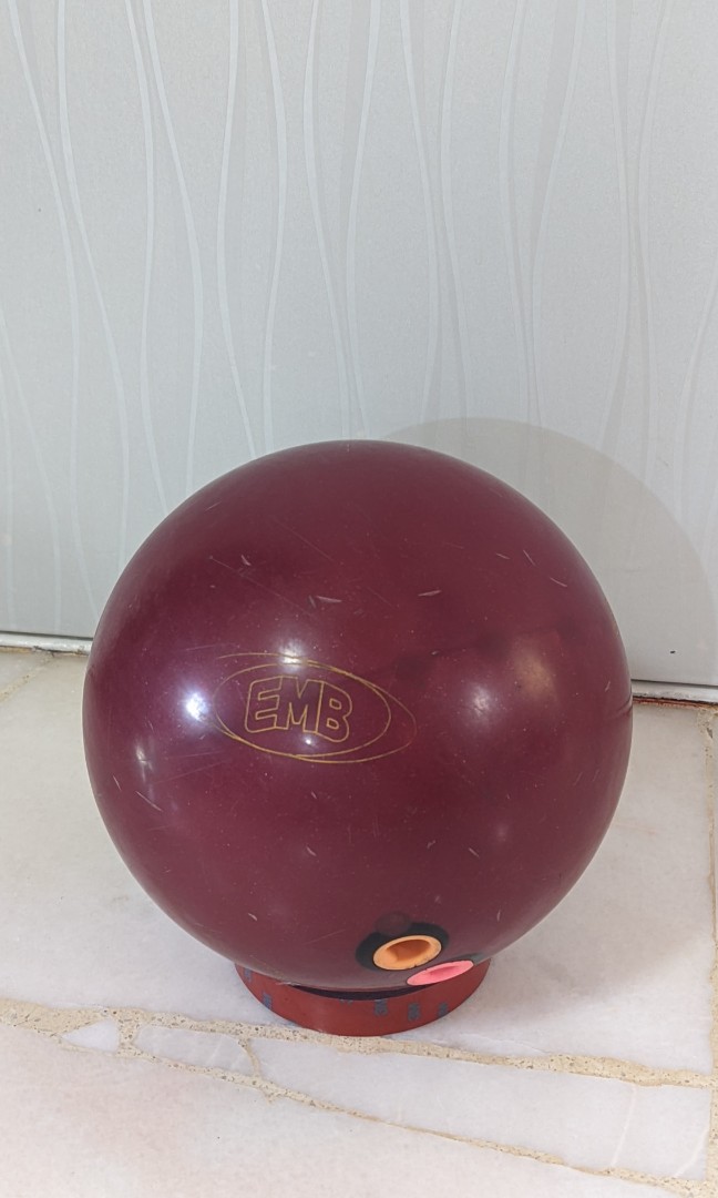 Elliptical Mass Bias bowling ball (14lbs), Sports Equipment, Sports ...