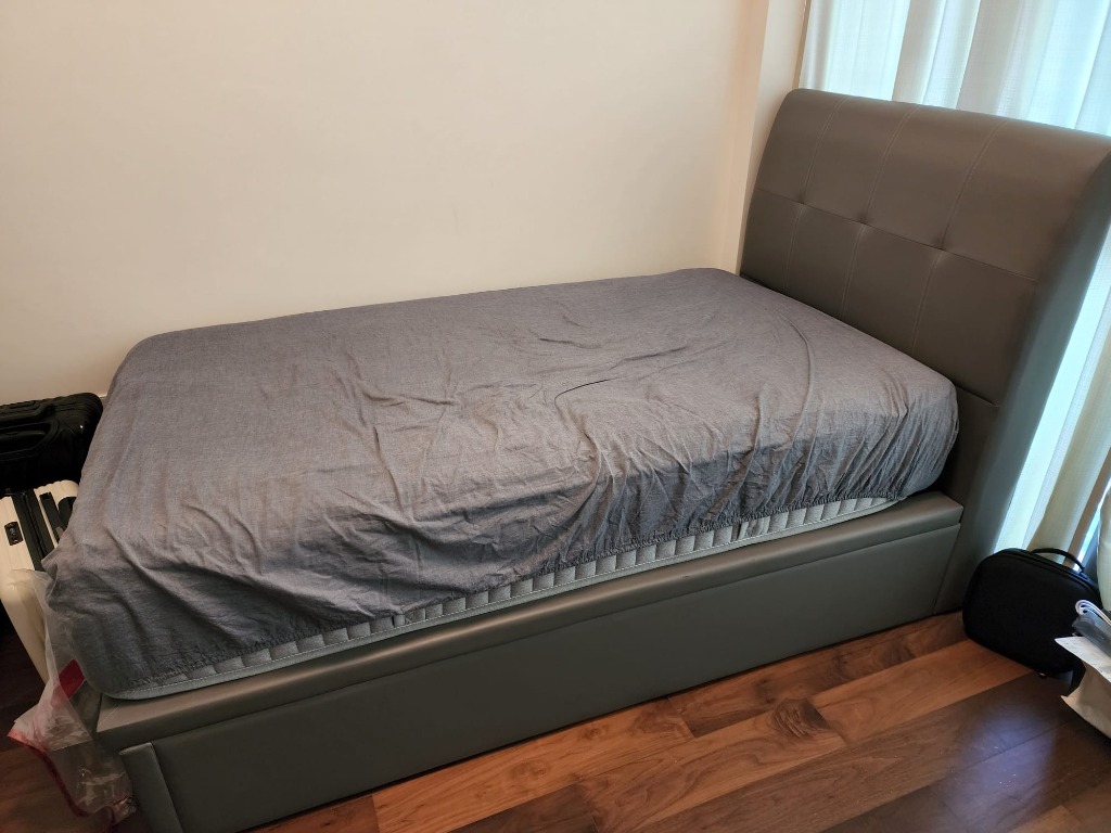 FOUR STAR - Storage Bed Frame + Mattress (Super Single Size), Furniture ...