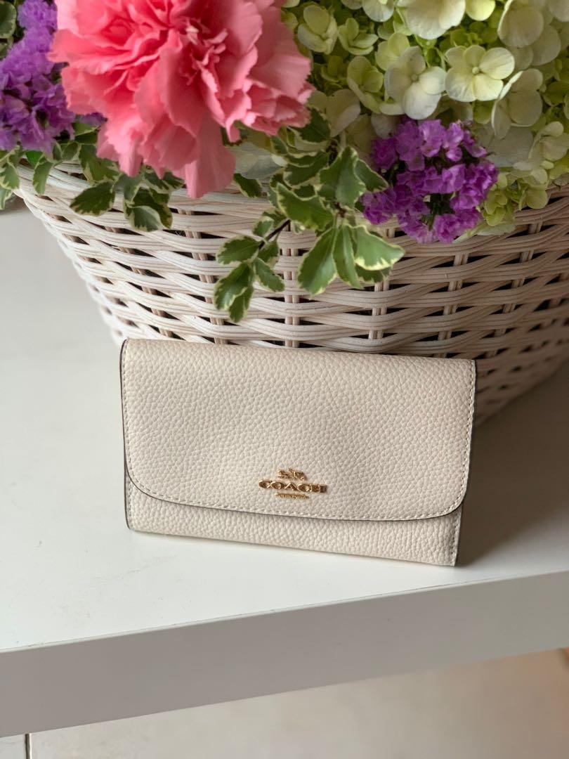 [NEW] Coach Flap Wallet in White, Women's Fashion, Bags & Wallets ...