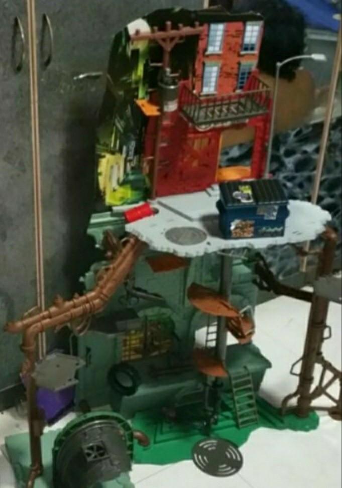 nickelodeon tmnt teenage mutant ninja turtles lair playset, Hobbies ...