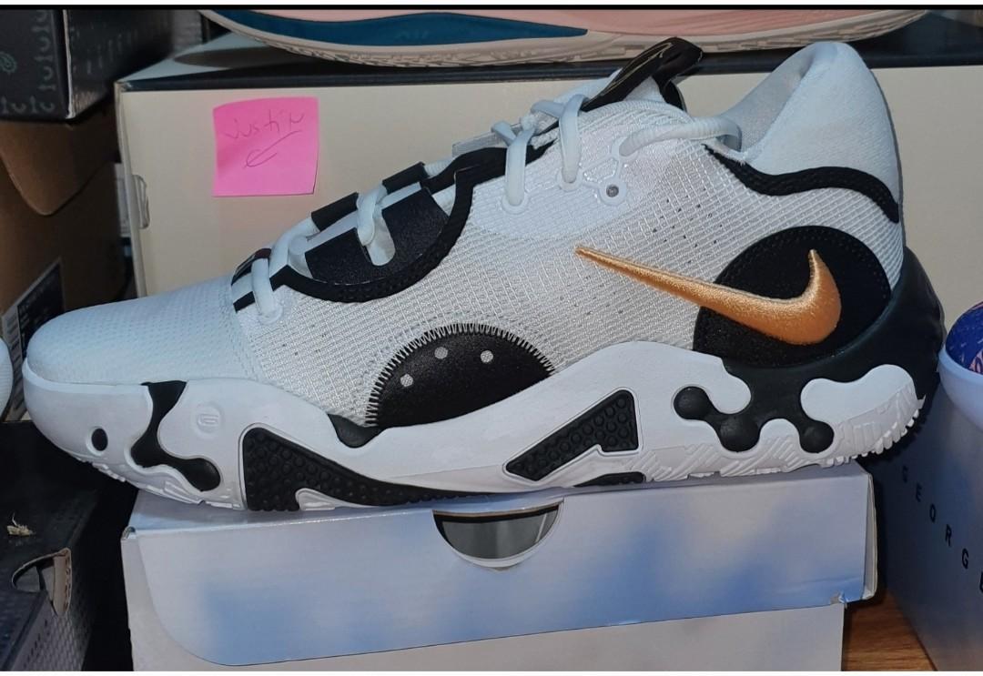 NIKE PG6 PANDA OREO, Men's Fashion, Footwear, Sneakers on Carousell
